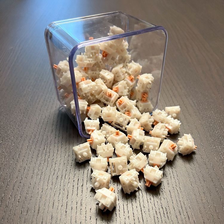 Holy Boba tactile mechanical switch, 90x, 68g, lubed (Neu (gemäss ...