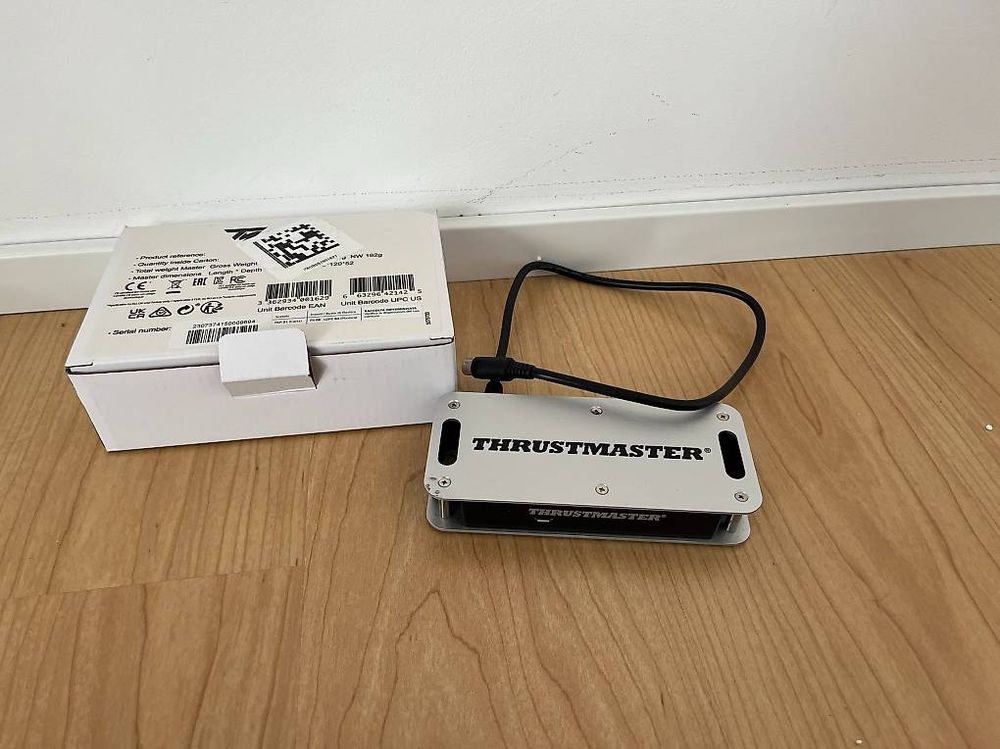 Thrustmaster TM Sim Hub Konsolen-Hub | Kaufen auf Ricardo