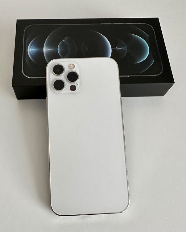 iPhone 12 Pro, Silver, 128GB | Kaufen auf Ricardo