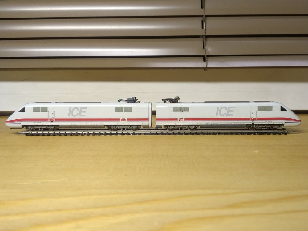 Minitrix N, ICE BR 401 009-6, 2-Teilig, kVP, Defekt (Defekt) in Buckten ...