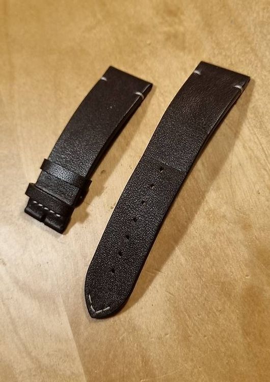 Bracelet de montre Longines cuir 22mm (Gebraucht) in Cormoret für CHF 50 – mit Lieferung auf ...