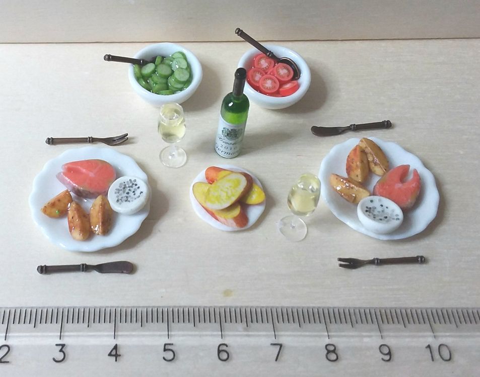 MENU FÜR ZWEI ......1:12 (Neu (gemäss Beschreibung)) in Adlikon b ...