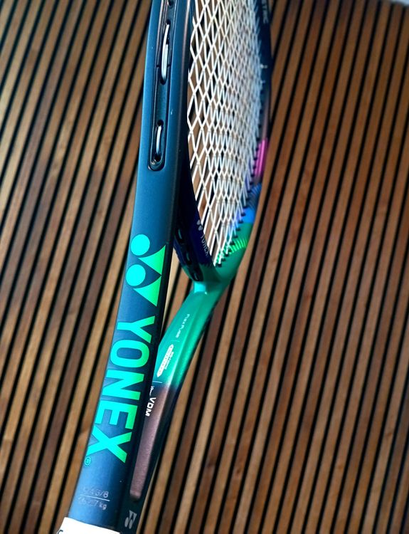 YONEX VCORE PRO 97H | Kaufen auf Ricardo