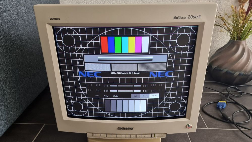 Sony Trinitron GDM 20SEII VGA PC Monitor ab 1.- | Acheter sur Ricardo