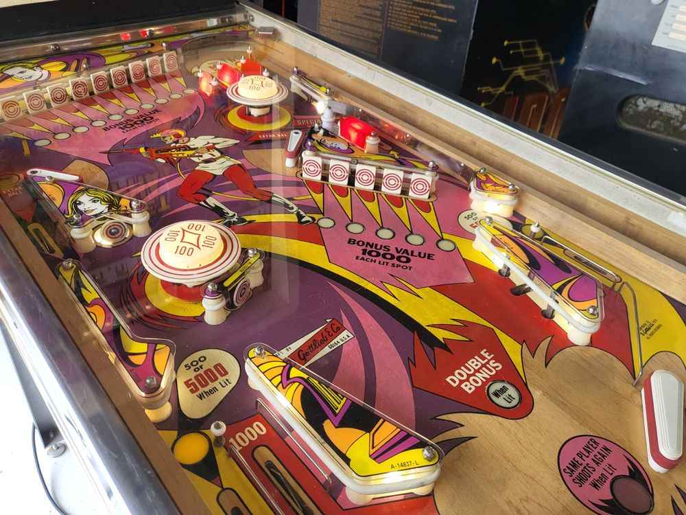 Gottlieb Target Alpha Flipper, top zustand! Mit glocken (Gebraucht) in ...