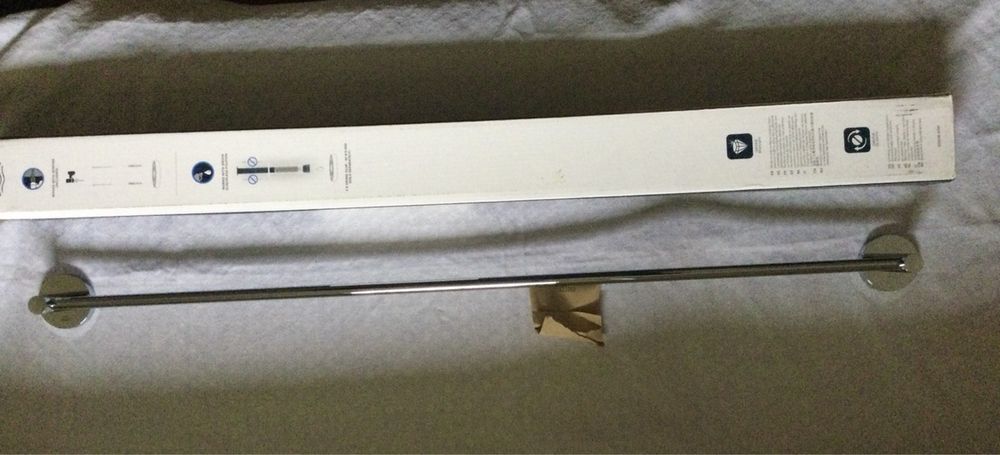 Handtuchhalter, Badetuchstange (Neu und originalverpackt) in Zürich für CHF 19 – mit Lieferung ...