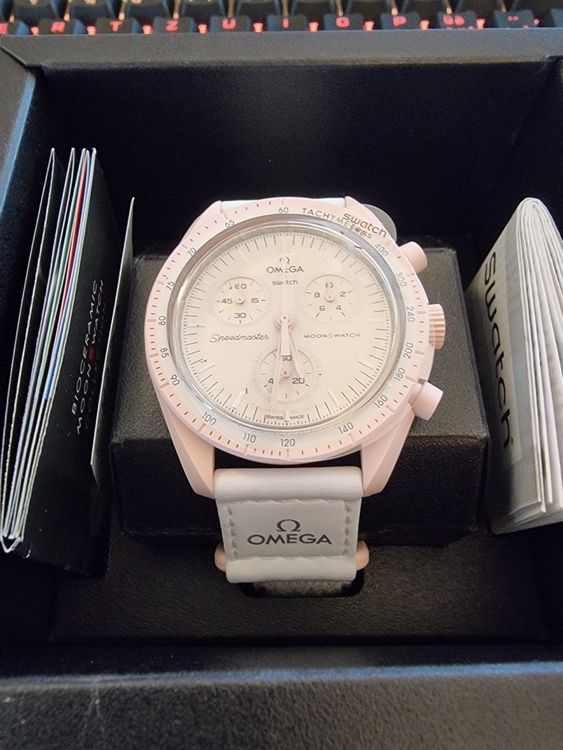 Neue Swatch x Omega Moonswatch Mission to Venus / Rosa | Kaufen auf Ricardo