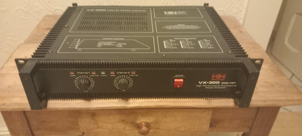 HH Electronics VX-300 Professional Power Amplifier | Kaufen auf Ricardo