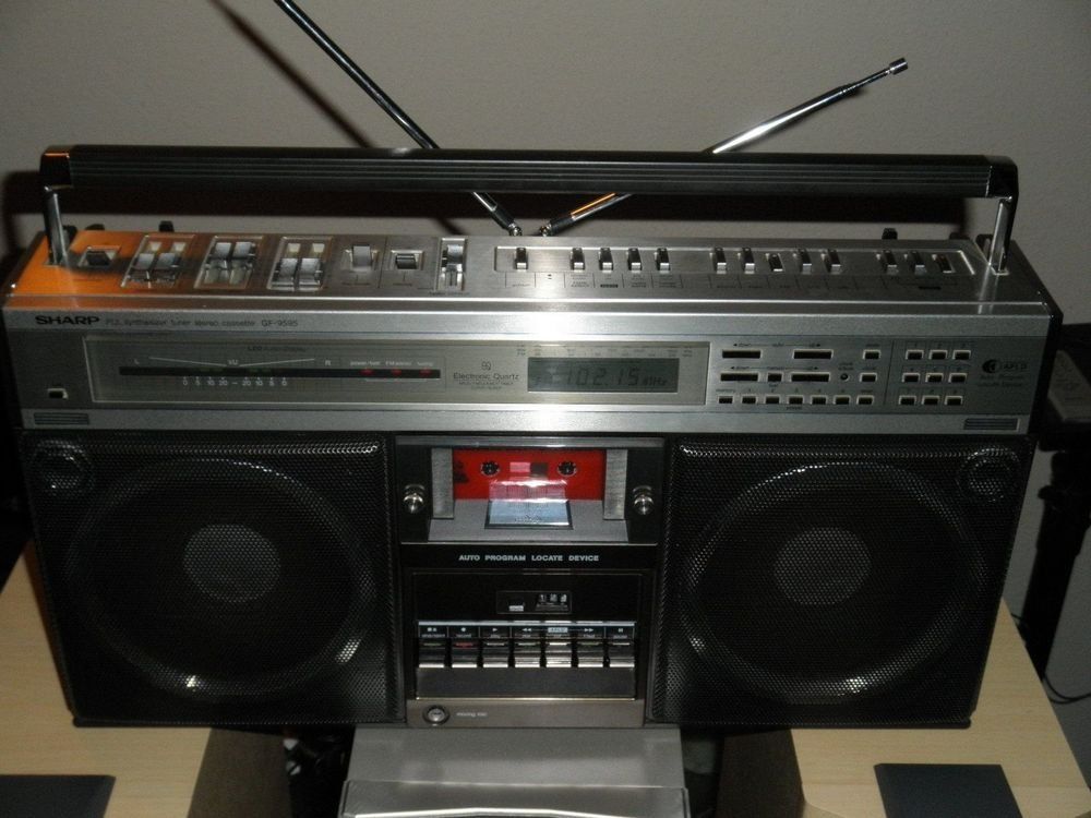 Bomboox Sharp GF-9595 Rarität Jahrgang 1979 | Kaufen auf Ricardo