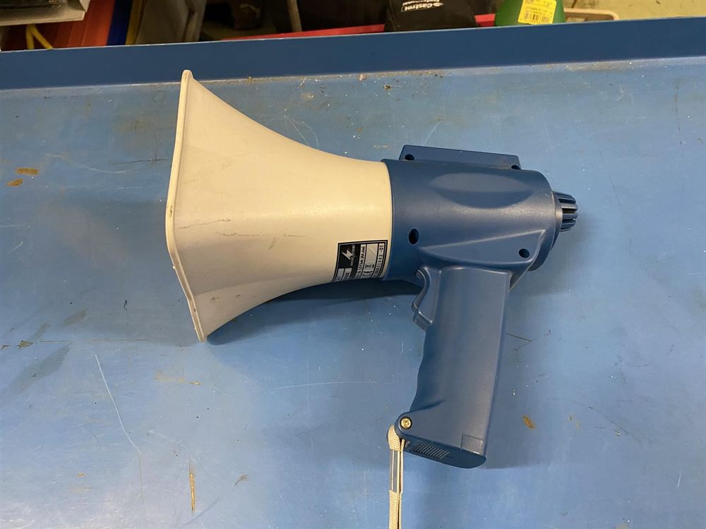 E82 Megaphone MONACOR TM-7 ab 1.- | Kaufen auf Ricardo