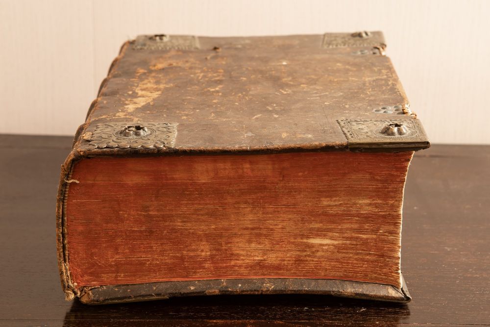 Alte Bibel 1638 (Gebraucht) in Dietikon für CHF 300 – nur Abholung auf ...