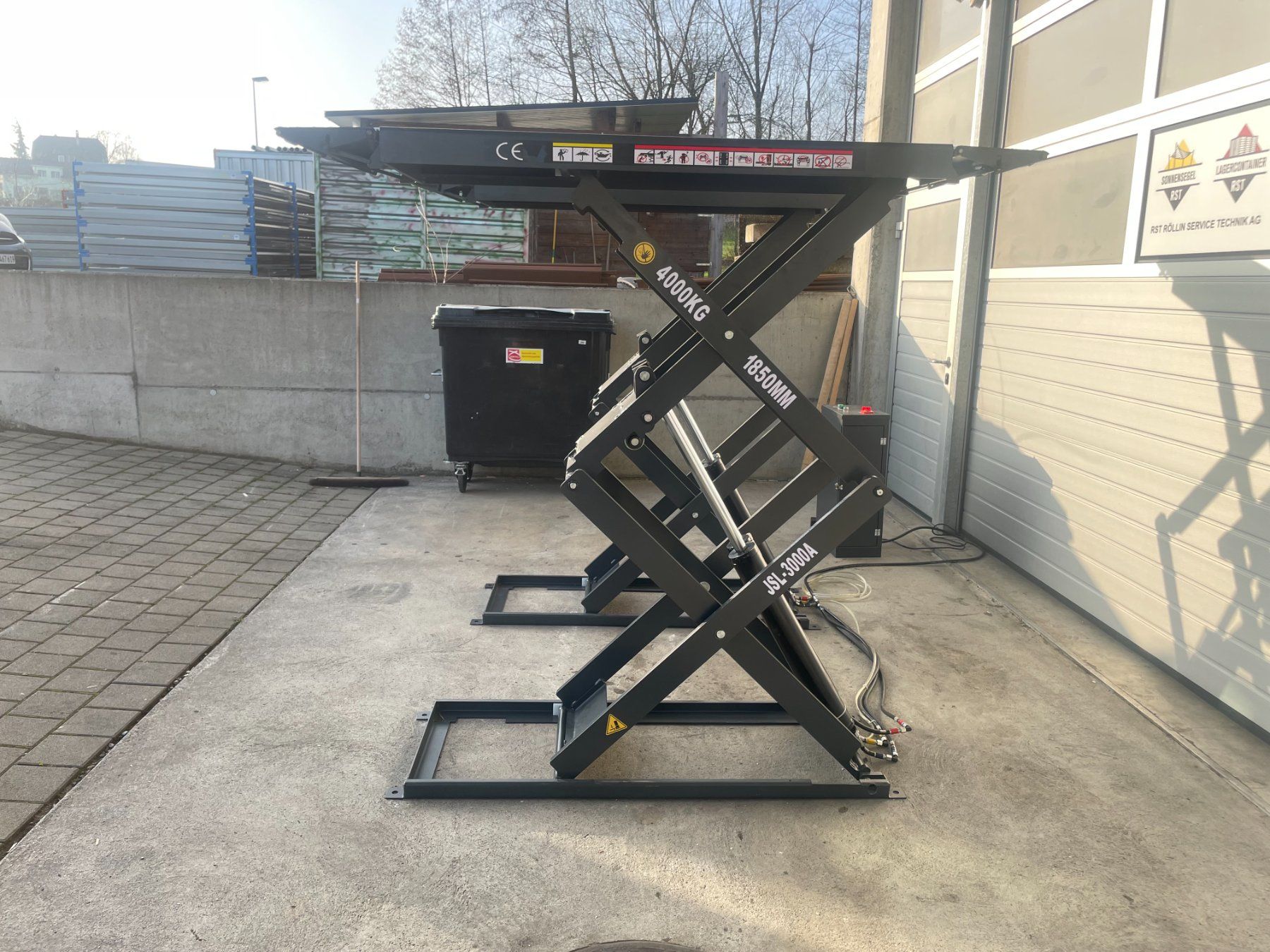 Autolift Scherenlift, Doppelscherenlift, Scherenbühne (Neu und ...