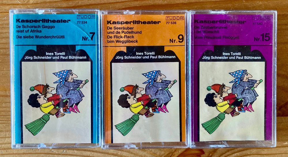 Raritäten: 3x Kasperlitheater (Tudor, 1980-1990) (Gebraucht) in Zürich für CHF 15.3 – mit ...