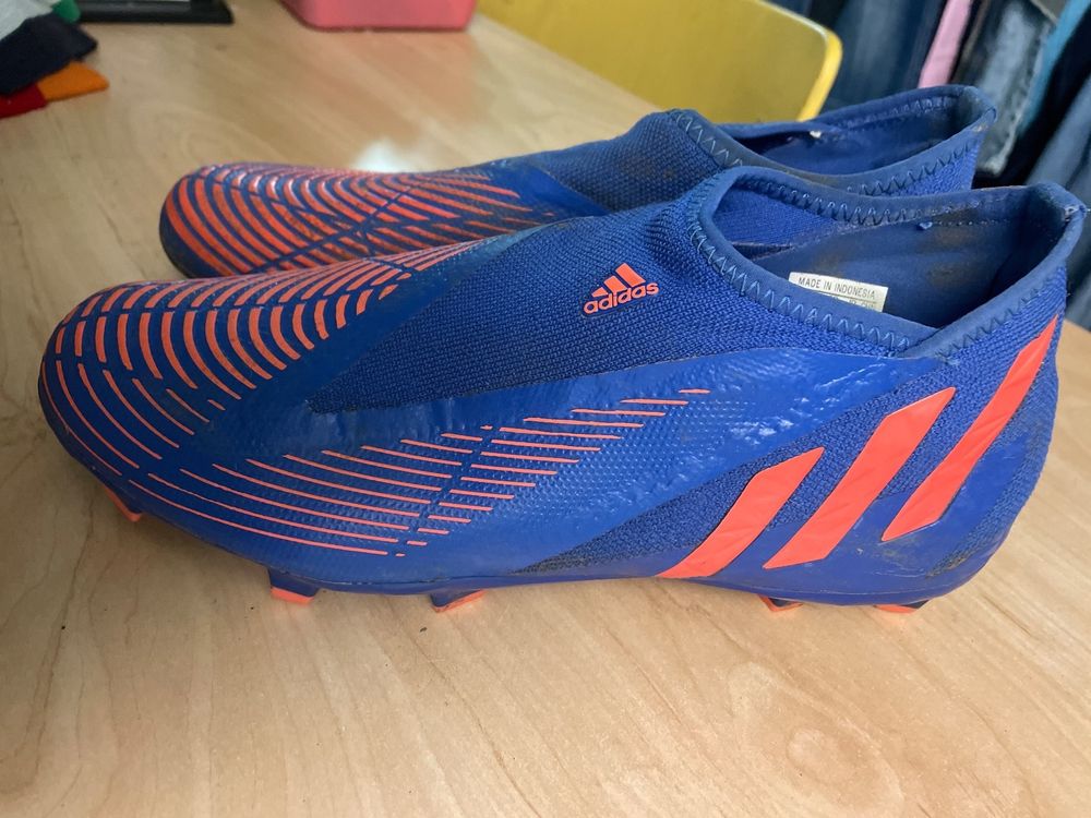Adidas Predator Fussball Nockenschuhe Gr.40 (Gebraucht) in Obergerlafingen für CHF 26.9 – mit ...