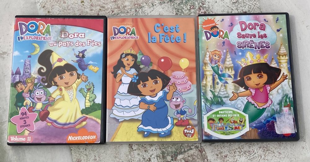 Lot de 3 DVD Enfants Dora l'Exploratrice | Acheter sur Ricardo