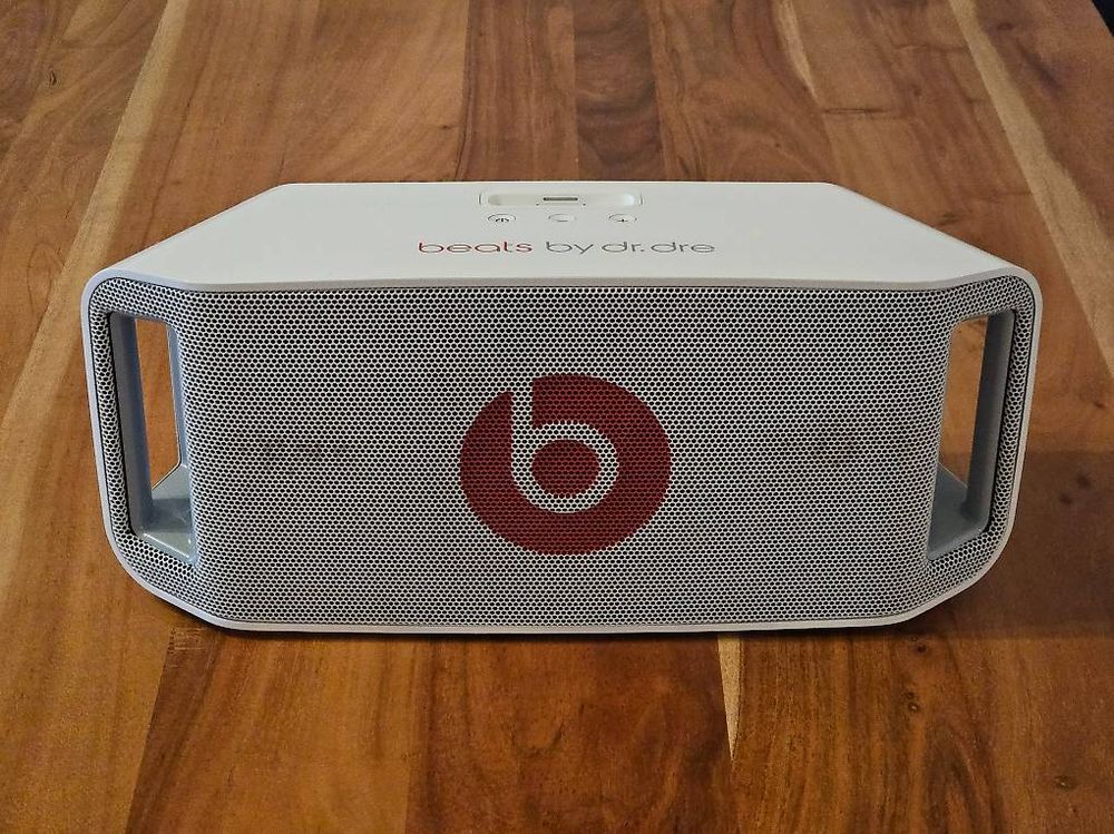 Beats by Dr. Dre Beatbox Portable in Weiss | Kaufen auf Ricardo