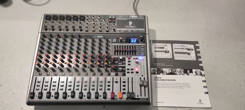 Behringer XENYX X-1832 USB Mixer (Gebraucht) in Bettlach für CHF 135 ...