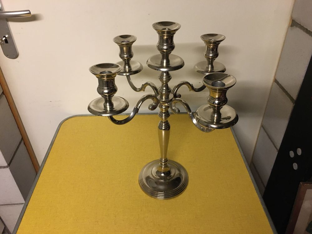 Sehr Schönes Kerzenständer für 5 Kerzen. (Gebraucht) in Lanzenhäusern für CHF 39 – mit Lieferung ...