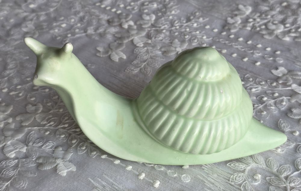 Keramik Schnecke in Pastellgrün, Vintage Deko Figur🐌🍀 (Gebraucht) in ...