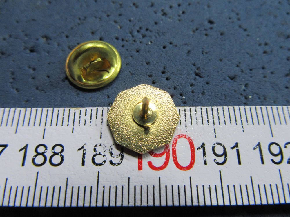 MG BRITISH-CAR AUTO LOGO SCHMUCK-PIN GOLDIG KLRIN-FEIN 12mm (Gebraucht ...