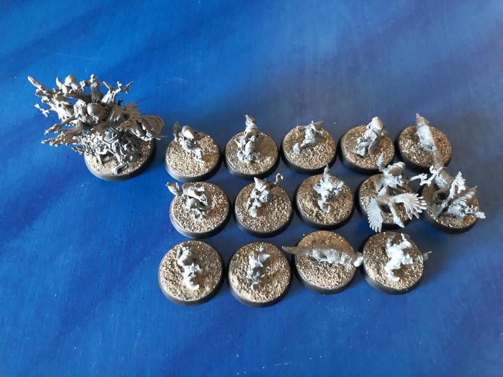 Warhammer Blood Bowl Gnomes and Treeman (Gebraucht) in Mühlethurnen für ...