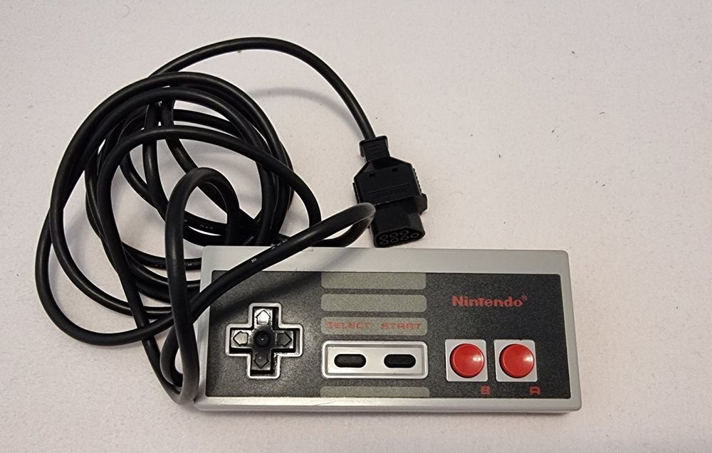 NES Controller - Original von Nintendo (Gebraucht) in Geuensee für CHF ...