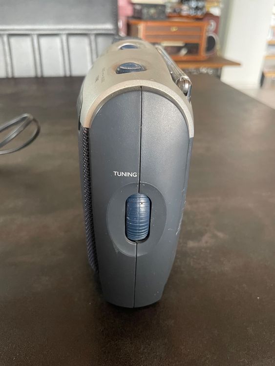 Ancienne Radio Portable Philips AE2160 (Gebraucht) in Vallamand für CHF ...