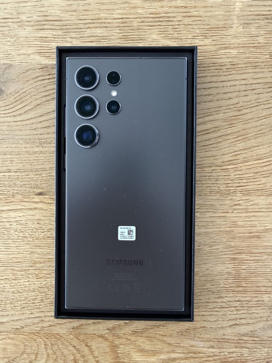 Samsung Galaxy S24 Ultra 256GB Titane Noir - Neuf! (Neuf (Voir ...