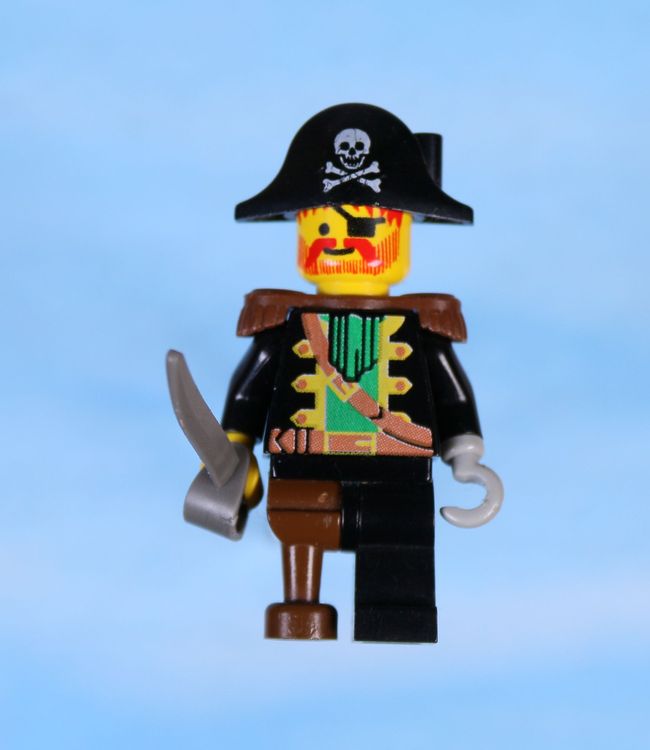 Lego Minifigur Piraten - Captain Red Beard - Brown Epaulette (Gebraucht ...