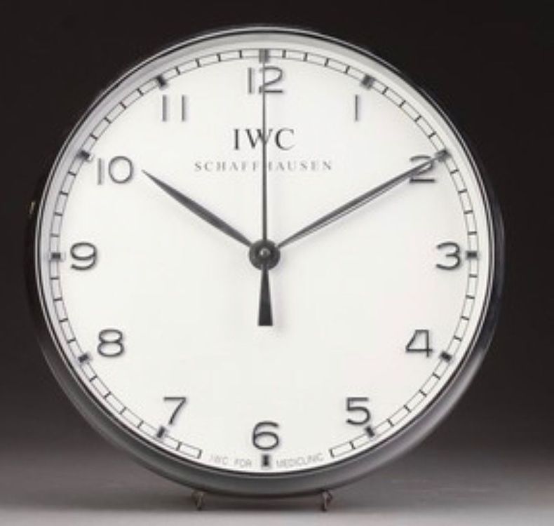 IWC wall clock for mediclinic rare (Gebraucht) in Genève für CHF 1500 ...