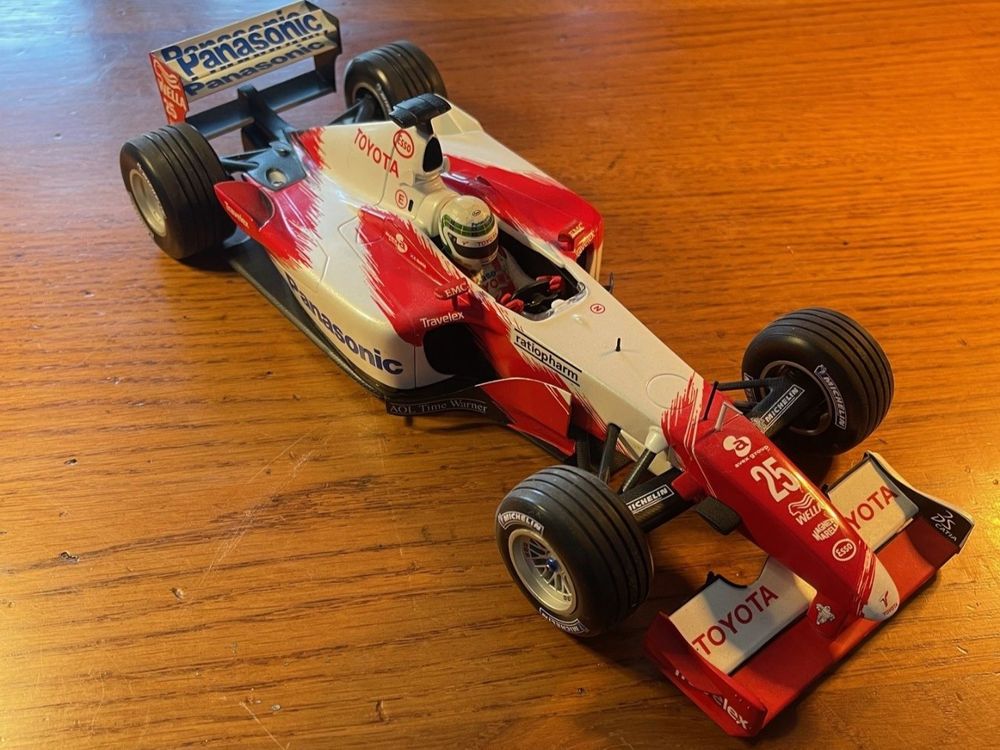 Minichamps 1/18 - Toyota TF102 Allan McNish | Kaufen auf Ricardo