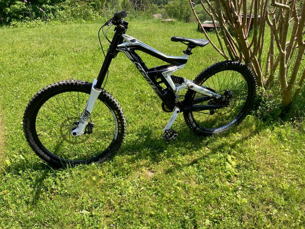 Downhill Bike (Gebraucht) in Rüschegg-Heubach für CHF 359 – nur ...