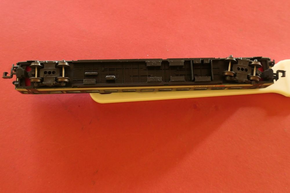 Roco Schnellzugwagen Typ EW IV, 2. Klasse der SBB, grau/grün (Gebraucht) in Höfen b. Thun für ...