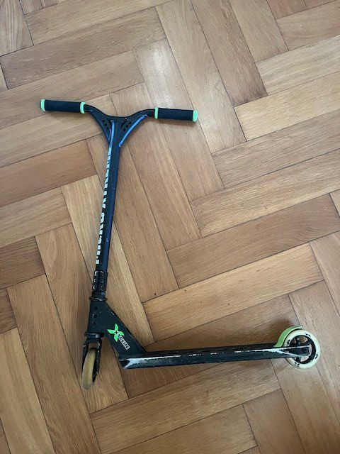 Micro Scooter Trixx (Gebraucht) in Zürich für CHF 40 – nur Abholung auf ...