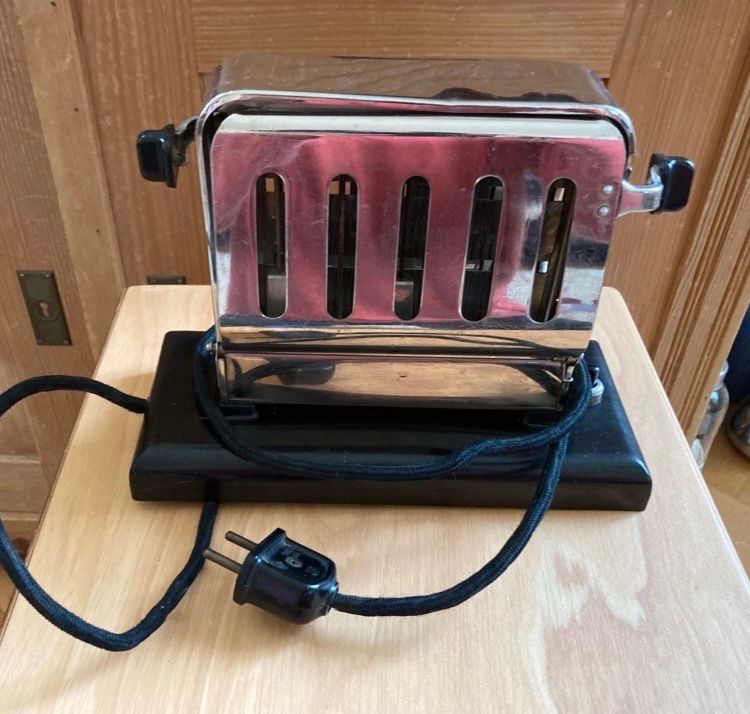 Jura Toaster Antik Bakelit (Neu und originalverpackt) in Frick für CHF ...