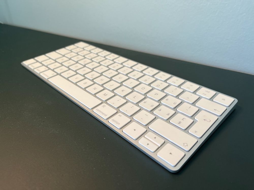 Apple Magic Keyboard Wireless A1644 - QWERTZ - CH-Layout | Kaufen auf ...