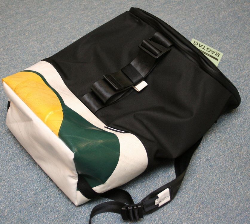 Freitag F600 Carter Black Rucksack - neu (Neu und originalverpackt) in Frick für CHF 162 – mit ...