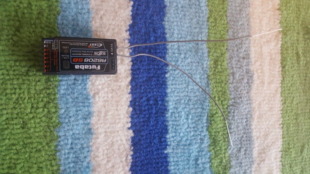 Futaba R6208SB SBus Empfänger | Kaufen auf Ricardo