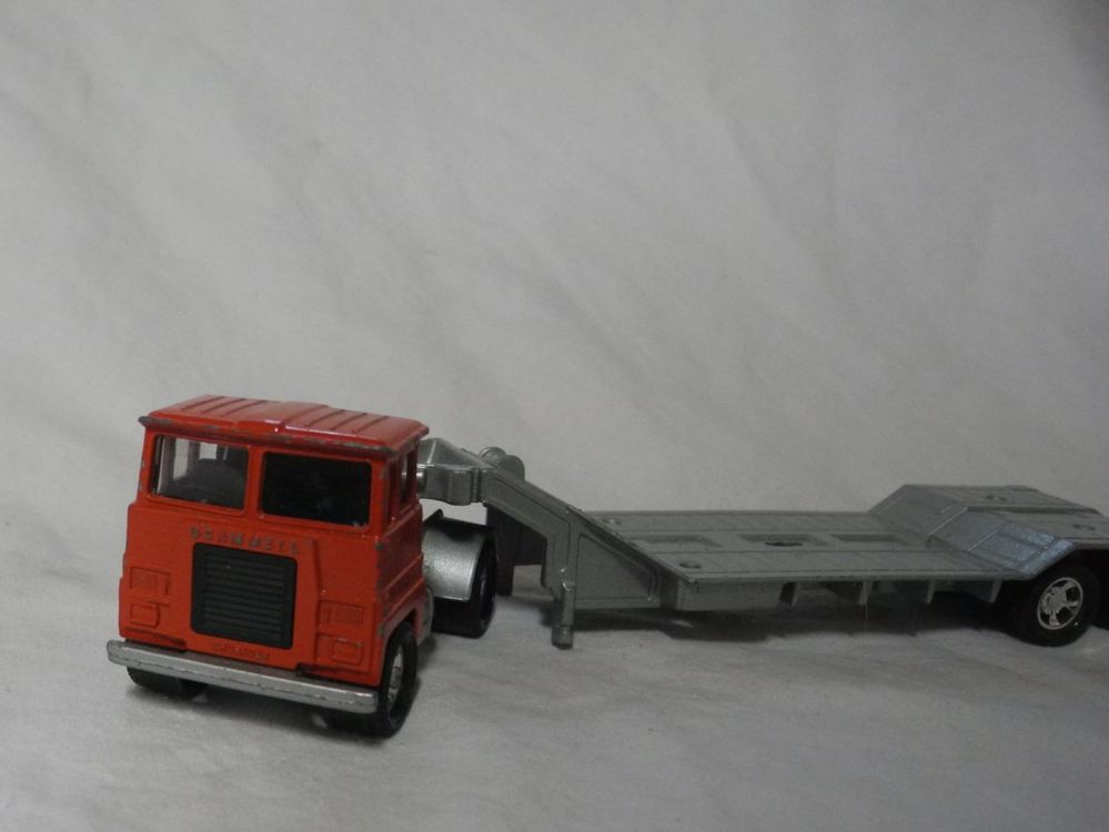 MATCHBOX SCAMMELL TRACTOR MIT TIEFLADER LEICHT BESPIELT (Gebraucht) in ...