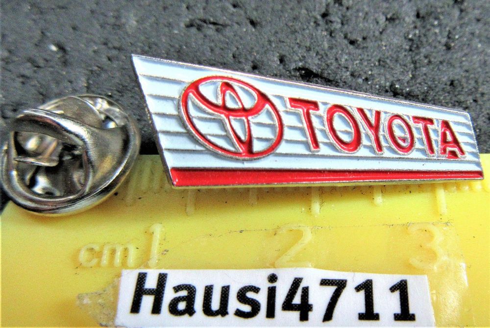 TOYOTA Emblem Logo gestanzt lackiert Pin (Neu (gemäss Beschreibung)) in ...