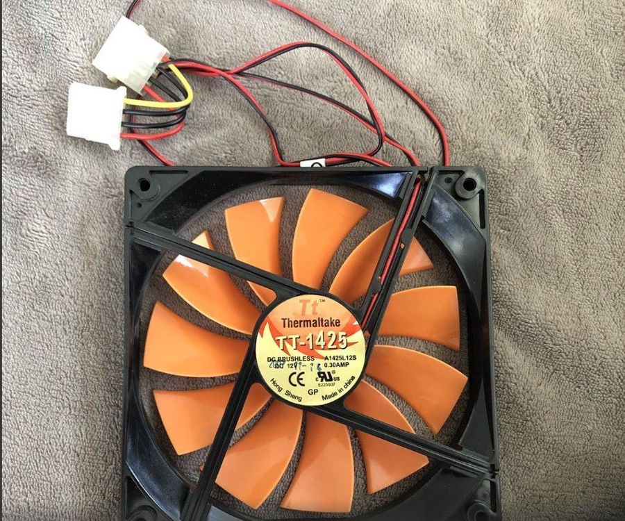 Gehäuselüfter Thermaltake TT-1425 (Gebraucht) in MAGDEN für CHF 6 – mit ...