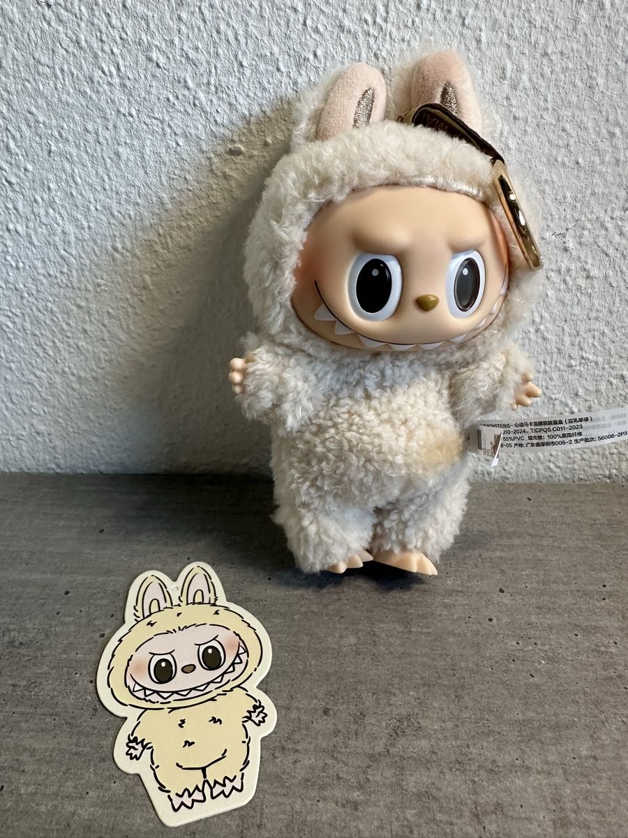 Labubu crème collection macaron (Neuf (Voir description)) à Meyrin pour ...