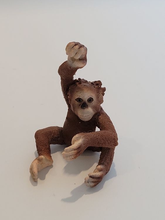 Schleich pastic monkey toy figurine (Gebraucht) in Oulens-Echallens für ...