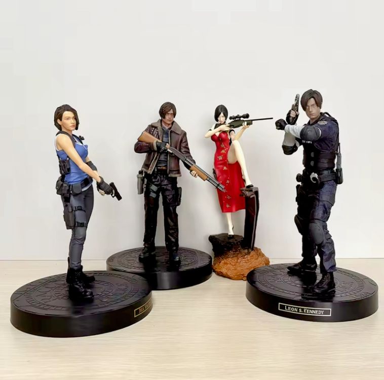 Resident Evil Figurine Collection Leon , Ada Wong & Jill (Gebraucht) in ...