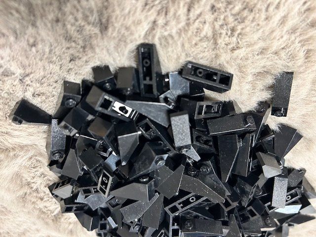 LEGO 100x Dach-/Schrägstein 3x1 33° (4286) (Gebraucht) in Müntschemier ...