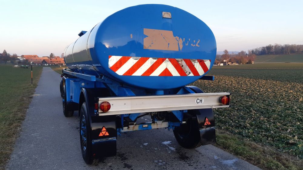 Tankwagen LKW Anhänger Wassertank (Gebraucht) in Hermrigen für CHF 2725 ...