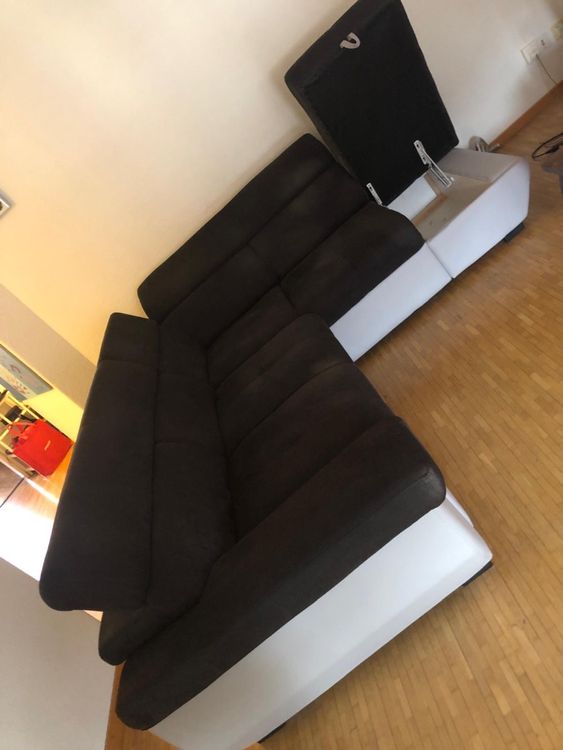 Ecksofa schwarz, ausziehbar inkl. Stauraum (Gebraucht) in Zuchwil für CHF 100 – nur Abholung auf ...