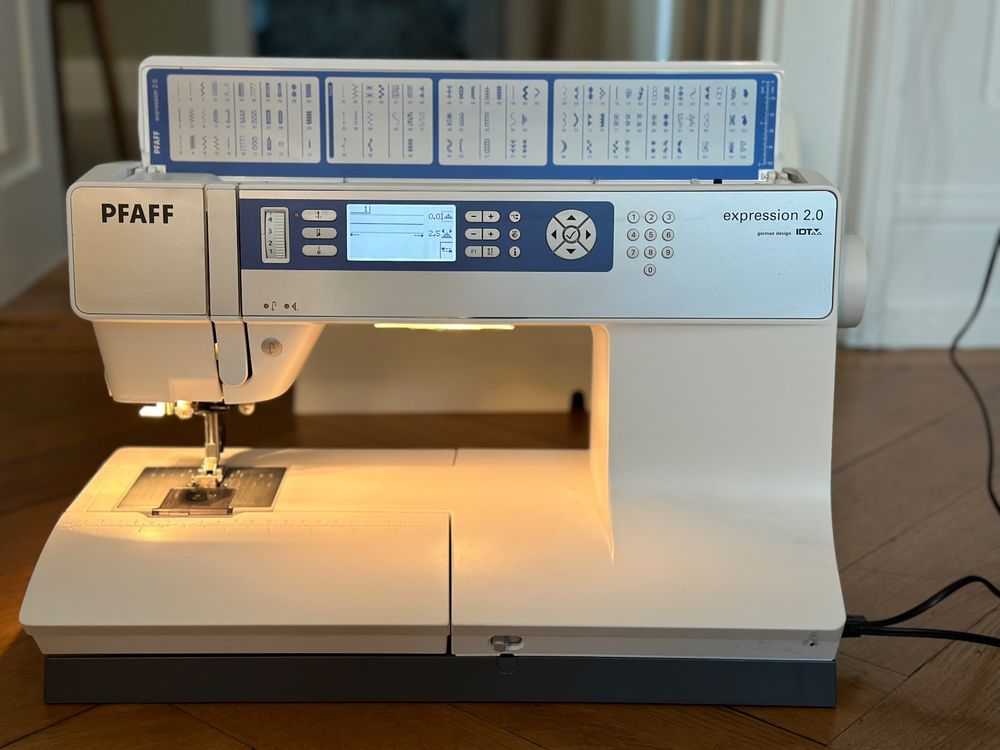 Pfaff Expression 2.0 Nähmaschine | Kaufen auf Ricardo