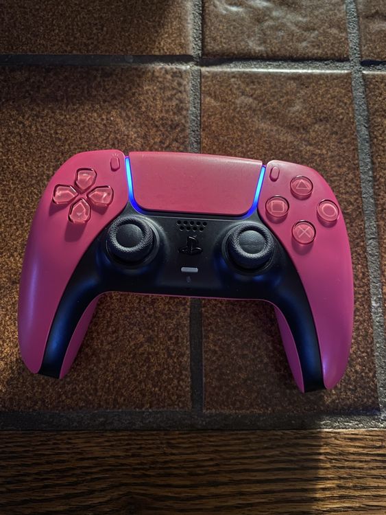 Controller / Manette PS5 (Rose) (Neu (gemäss Beschreibung)) in Lossy ...