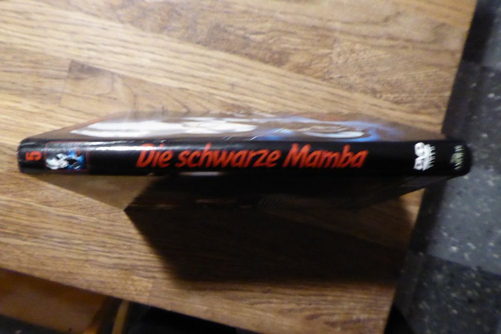 DVD kleine Hartbox Anolis Die schwarze Mamba Klaus Kinski (Gebraucht ...